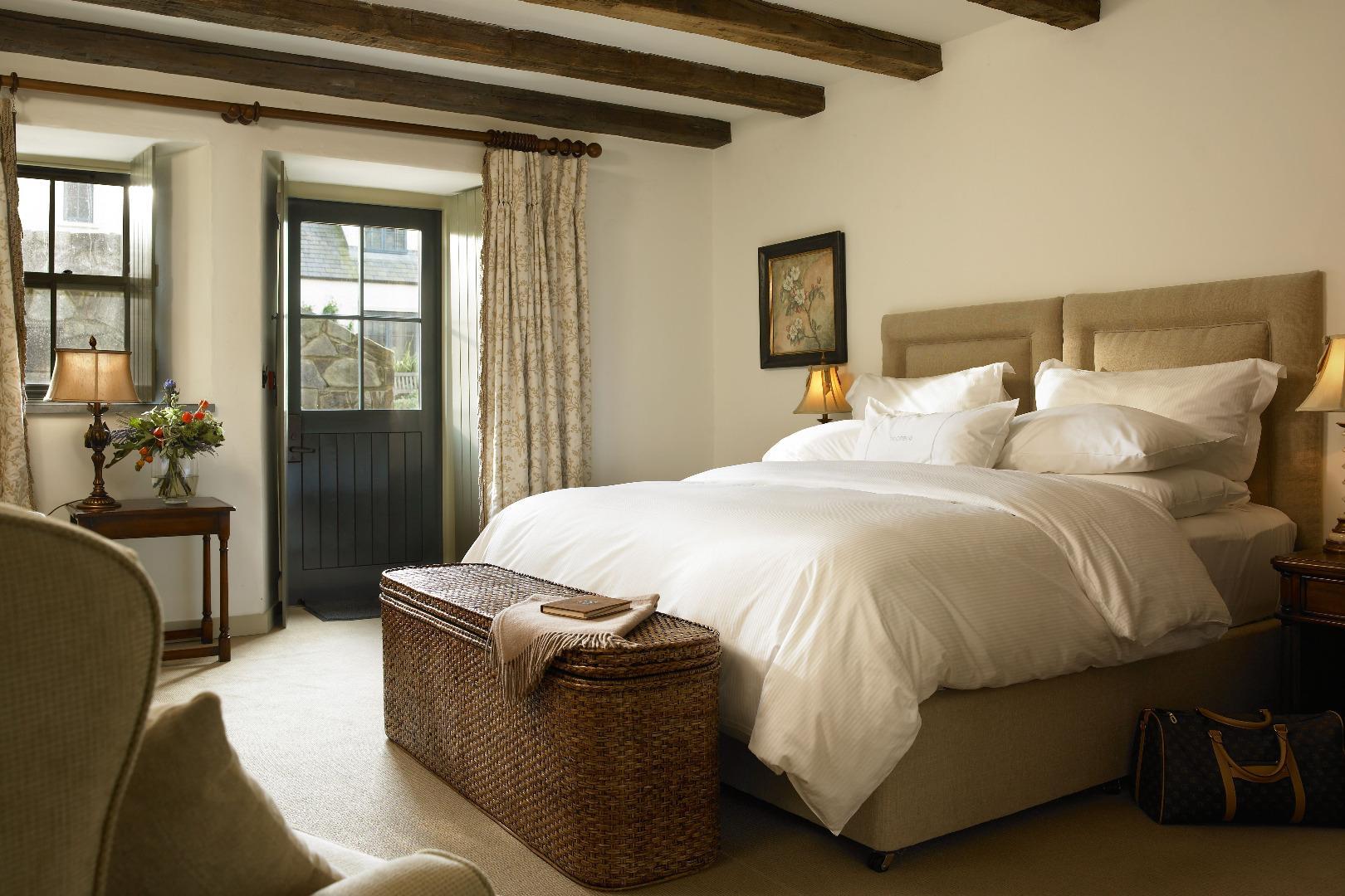 Resort Trump International Golf Links & Hotel Doonbeg Ireland Doonbeg ...